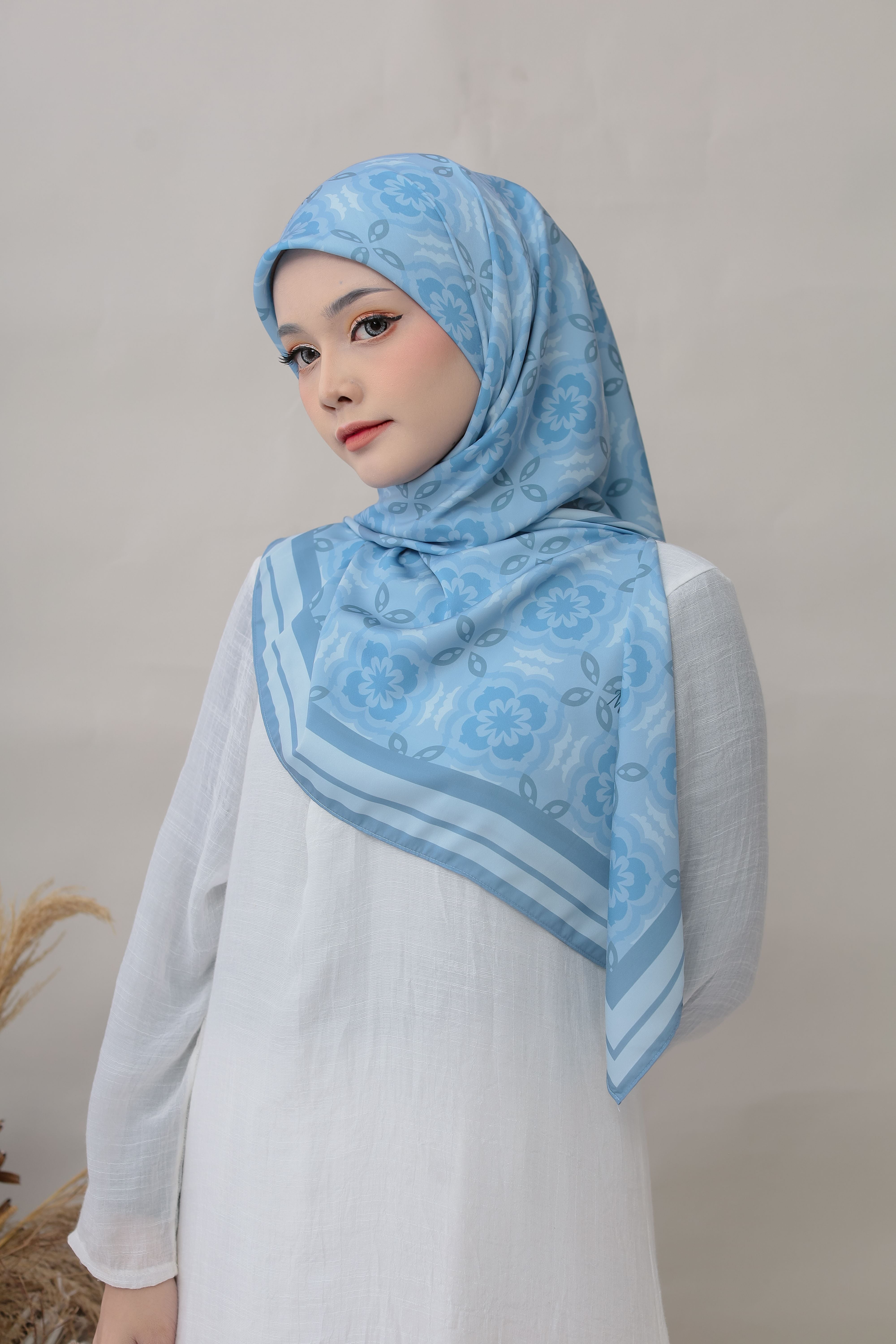 Aman Satin Square in Biru Nilam – Melliscarves